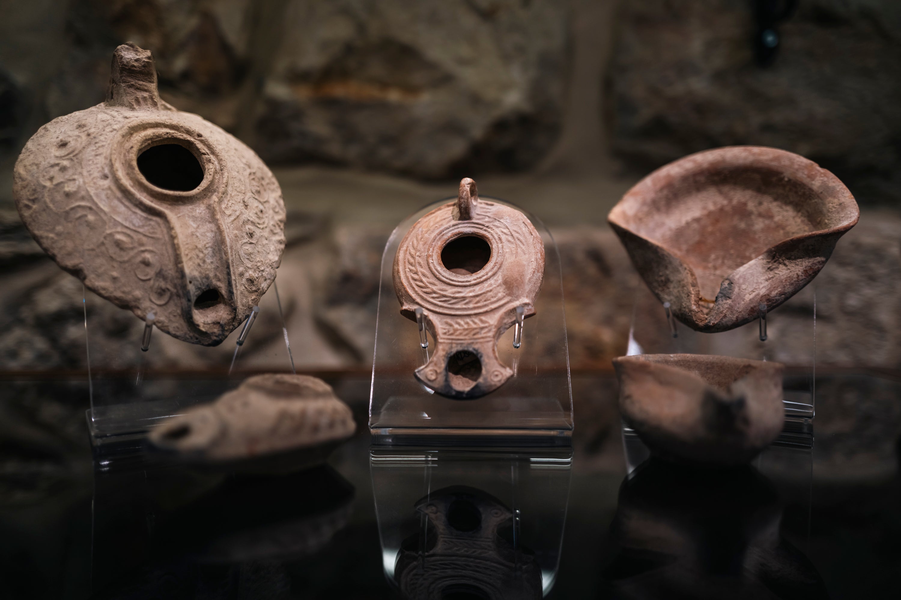 Ancient oil lamps – The Oriental Museum